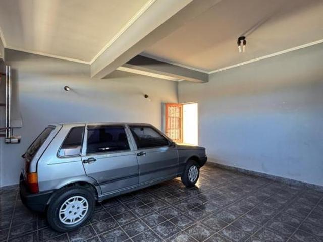 Sobrado no Jardim Integração por R$ 650.000,00