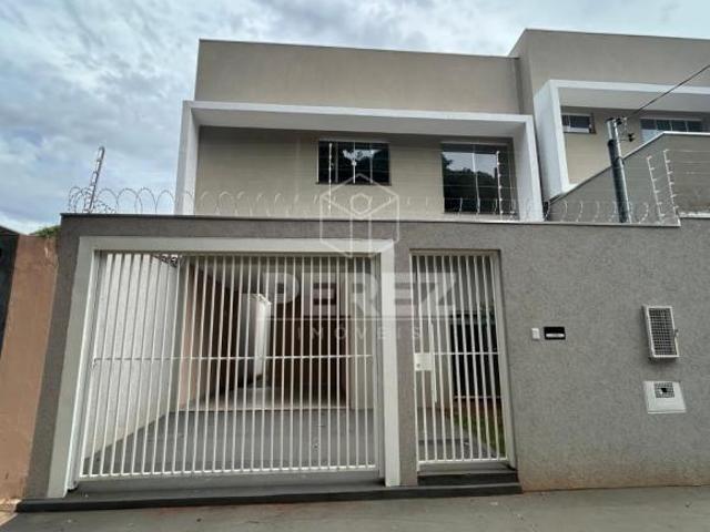 Sobrado no Jardim Jacy