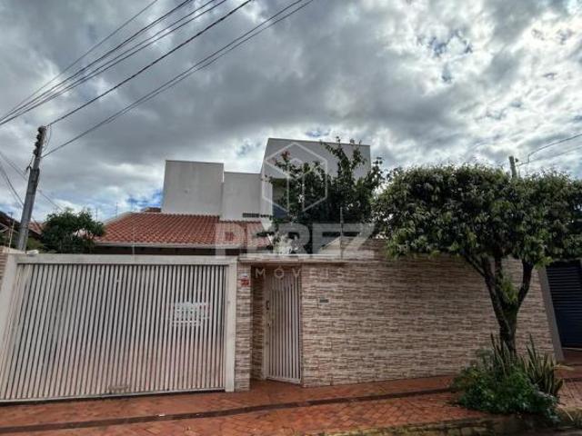 Sobrado no Jardim Mansur