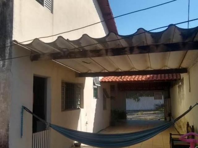 SOBRADO NO JARDIM MARIA AMÉLIA COM 4 DORMITÓRIOS