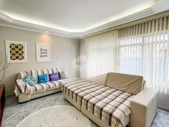 Sobrado no Jardim São Paulo com 3 dormitórios e 1 vaga