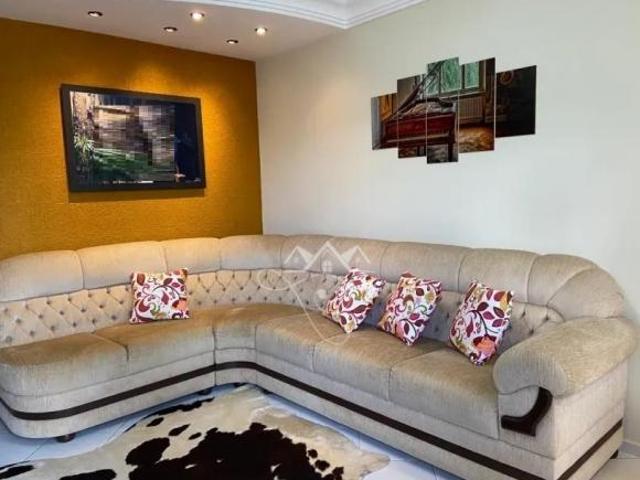 Sobrado no Jardim Santa Carolina, Mogi das Cruzes com 146m²