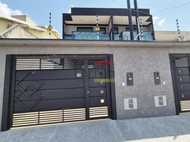 Sobrado no Parque Vitória, com 3 quartos, 2 vagas