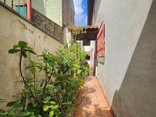 Sobrado no Parque Ipê | 3 dorms 1 suíte | 2 vagas | Em frente à praça FL41