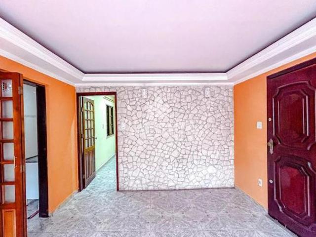 Sobrado no Penha com 2 dormitórios sendo 1 suíte, 115 m², em ótima localização