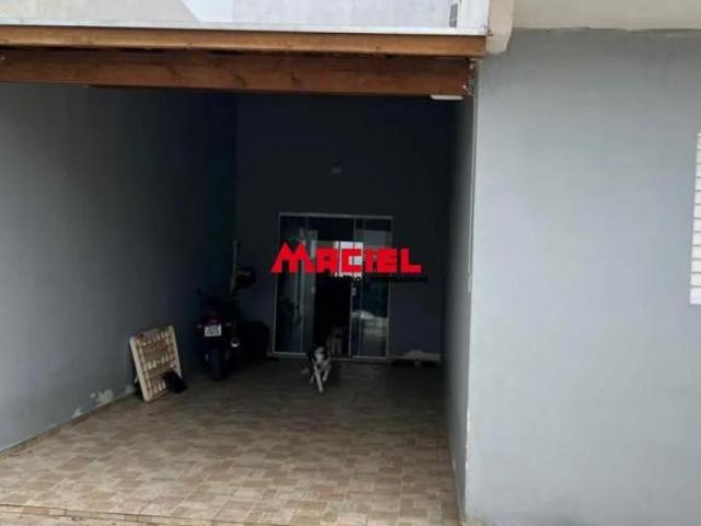 Sobrado no Portal dos Pássaros 112 m²