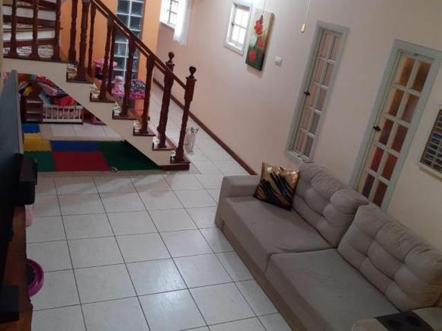 SOBRADO NO RESIDENCIAL FLAMBOYANT