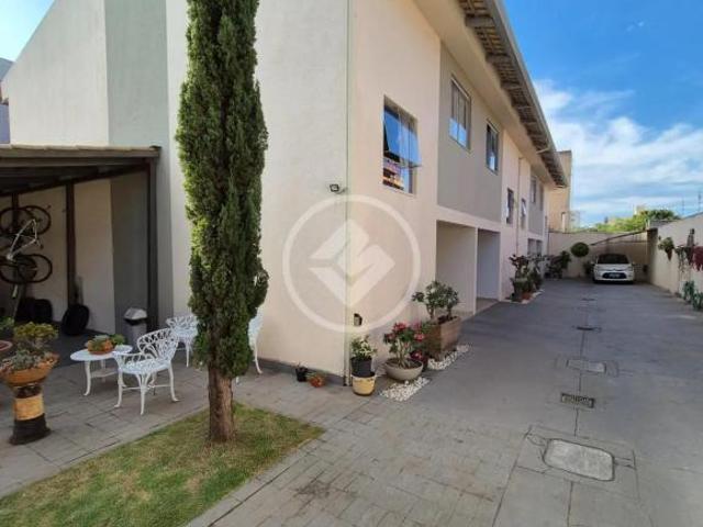 Sobrado no Setor Jardim América com 3 quartos sendo 1 suíte. codigo: 105545