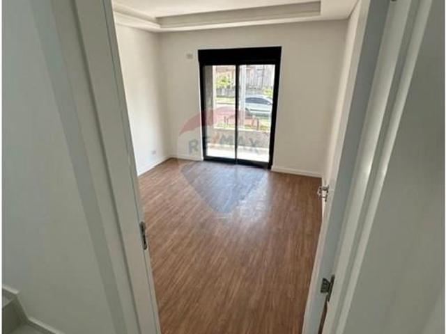 SOBRADO NO UBERABA COM 3 QUARTOS