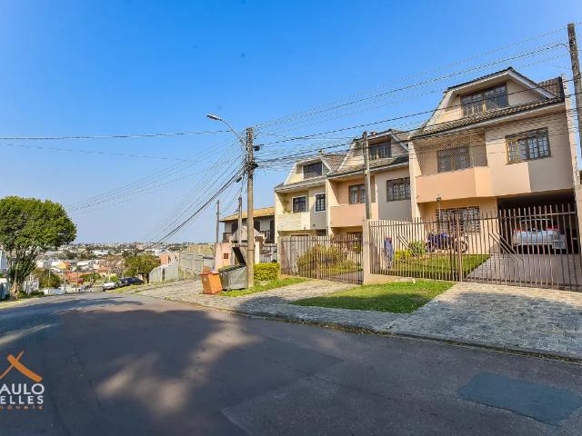 Sobrado no Uberaba de 119.57 m²