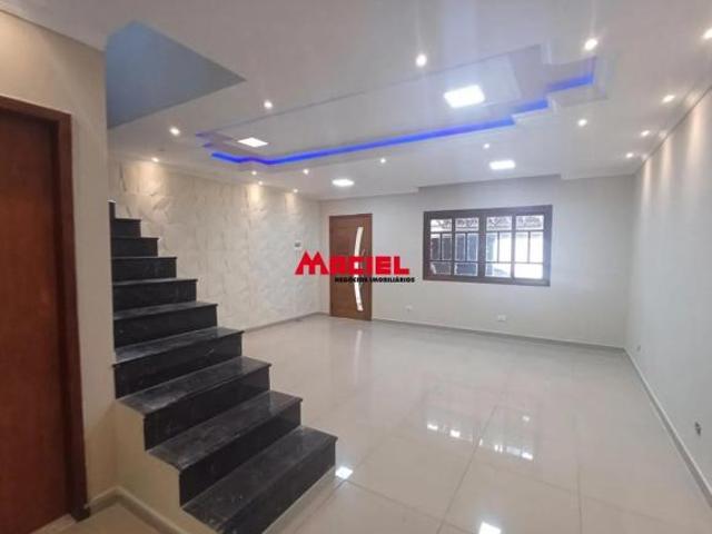 Sobrado no Vila Branca excelente localização R$ 800.000,00