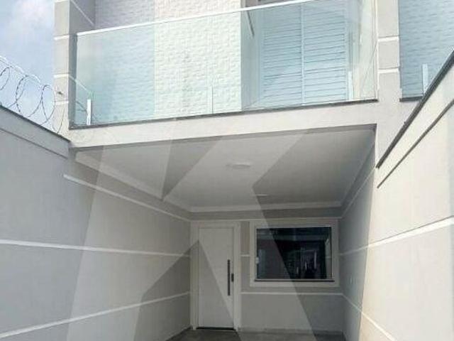 Sobrado novo 3 quartos, sendo 1 suíte, 2 vagas de garagem na Vila Medeiros
