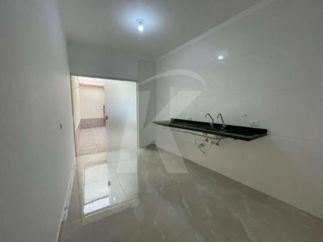Sobrado novo 3 suítes 119m² 2 vagas Vila Maria Alta