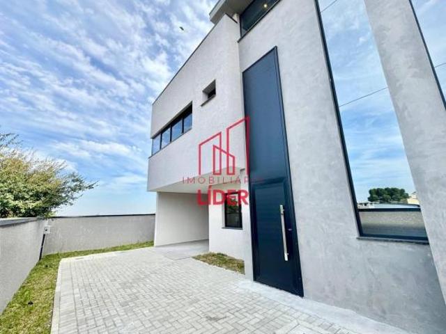 Sobrado novo, 3 suítes, alto padrão