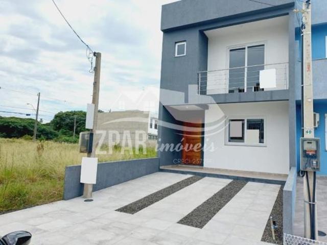 SOBRADO NOVO 2D COM SUÍTE E LIVING COM LAREIRA ABERTA DOS MORROS