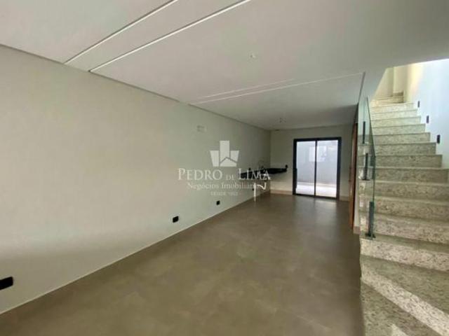 Sobrado NOVO 4 quartos sendo 1 suíte, 2 vagas e terraço gourmet no Tatuapé