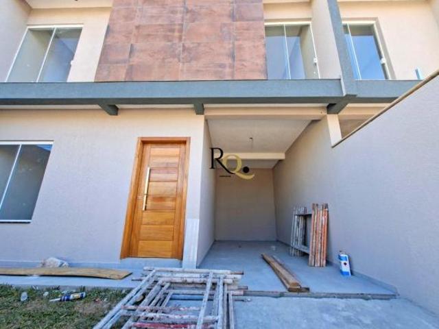 SOBRADO NOVO 88,69M² COM CHURRASQUEIRA E JARDIM 03 QUARTOS E SACADA BAIRRO CIC