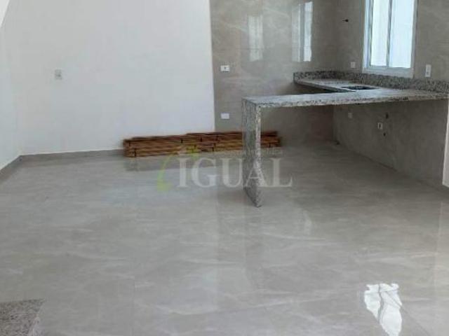 Sobrado Novo 94m², 2 Suítes, Terraço Gourmet – Parque Oratório