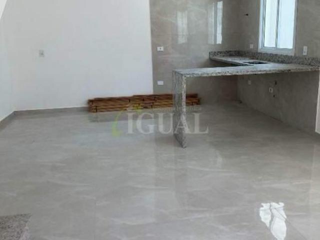Sobrado Novo 98m², 2 Suítes, Terraço Gourmet – Parque Oratório