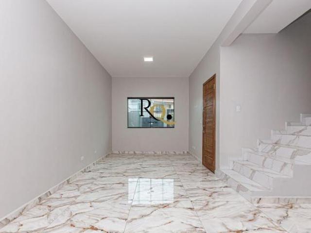 SOBRADO NOVO COM JARDIM BAIRRO UBERABA 02 QUARTOS SENDO 1 SACADA E SUÍTE