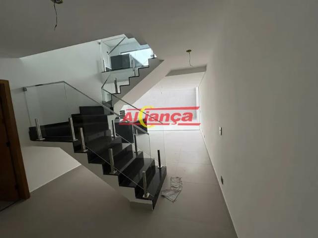 Sobrado novo com piscina 3 dorm Jd Vila Galvao Guarulhos