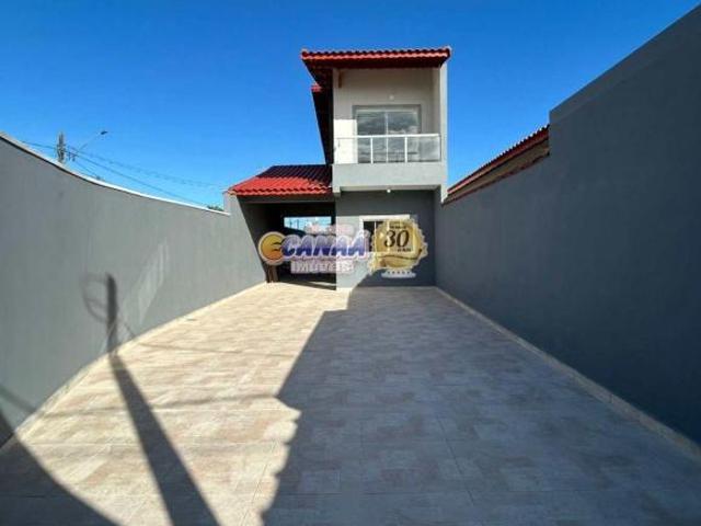 Sobrado novo com Piscina e Espaço Gourmet à Venda em Mongaguá/SP!