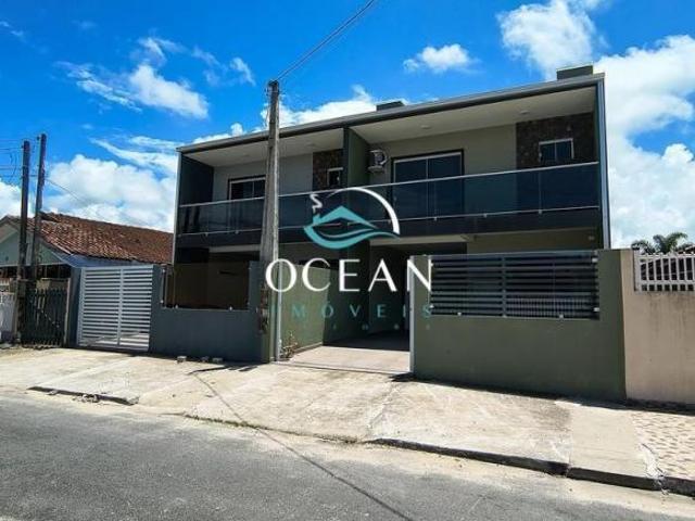 Sobrado novo com piscina em Ipanema Pontal do PR