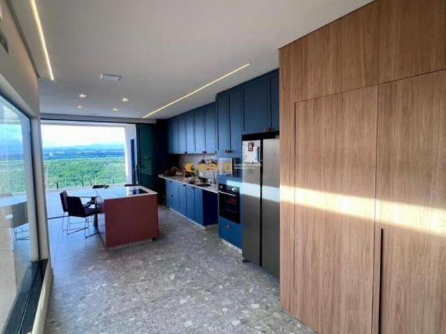 Sobrado Novo com Vista Permanente para o Pôr do Sol 180m² Jd. das Indústrias