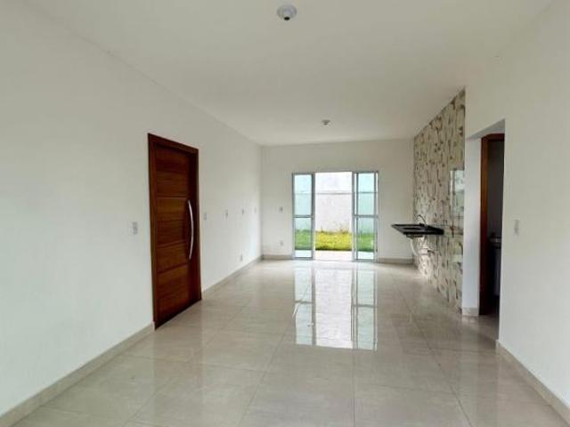 Sobrado novo com 02 suítes