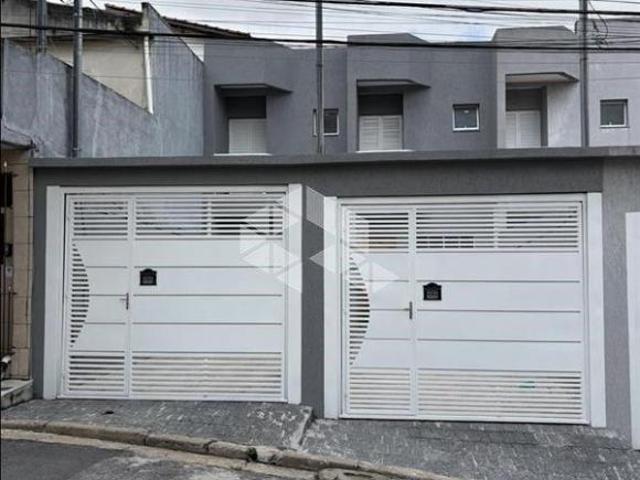 Sobrado novo com 2 suítes e 2 vagas Parque Peruche