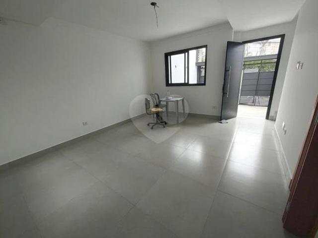 Sobrado Novo com 2 suítes e 2 vagas Pronto para Morar Mandaqui