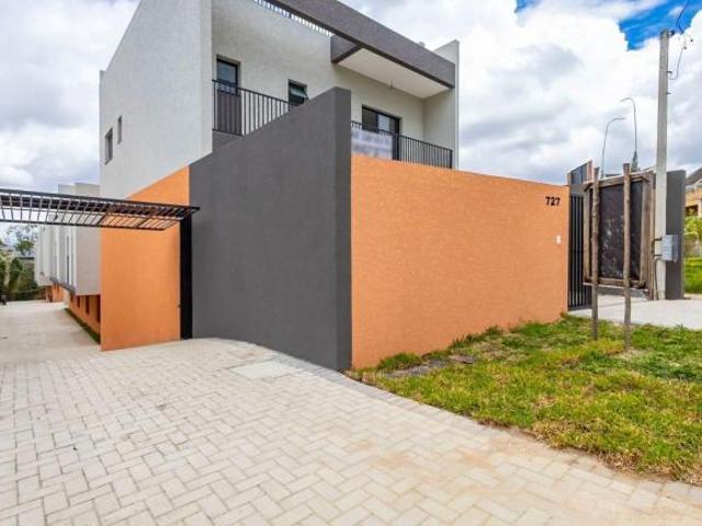 Sobrado Novo com 3 dormitórios à venda, 122 m² por R$ 687.477 Abranches Curitiba/PR