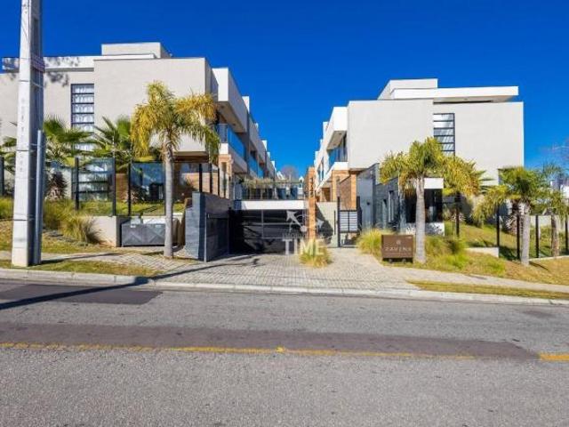 Sobrado Novo com 3 Suítes, Ático e Terraço – Santo Inácio | Preço Promocional