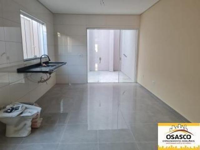 SOBRADO NOVO COM 3 SUITES E VAGAS