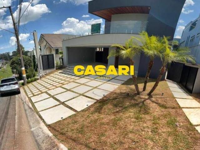 Sobrado Novo com 4 Suítes à Venda no Swiss Park – Piscina e Espaço Gourmet – São Bernardo do Campo/S