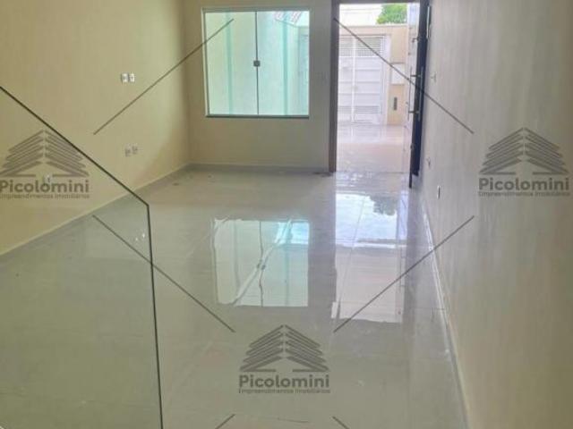 Sobrado novo à venda,120 m²,03 quartos, 01 suíte, 02 salas,cozinha, area de serviço, quintal,02 vaga