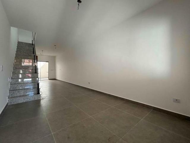Sobrado Novo à Venda, 3 Suítes, 2 Vagas, 115m2 em Vila Isolina Mazzei, São Paulo, SP