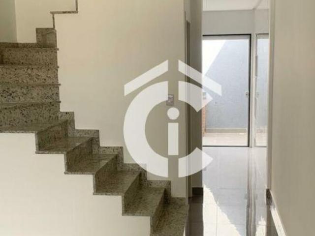 Sobrado novo à venda com 3 quartos, 1 suite, 2 vagas, 90 m² Parque São Lucas