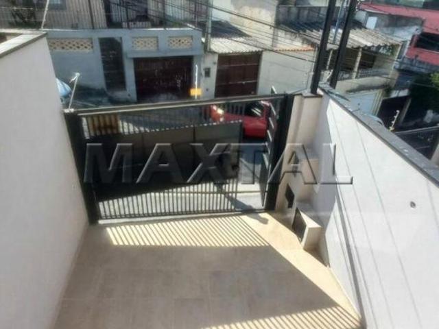Sobrado Novo à venda com 3 Quartos, 3 banheiros e 2 vagas, na Vila Romero