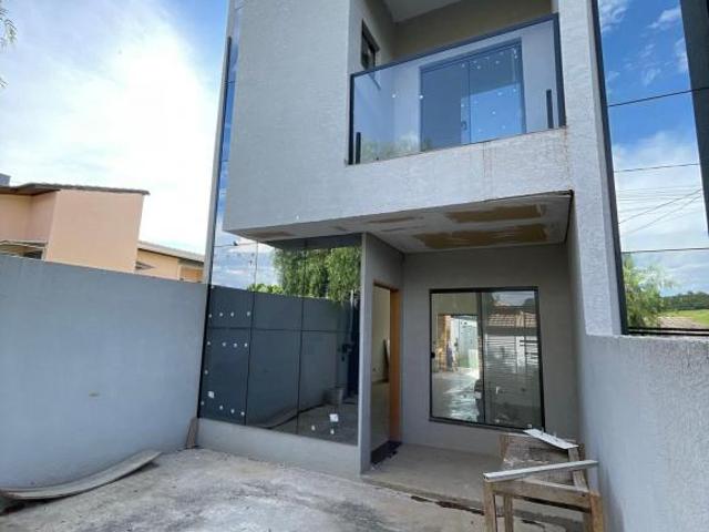 Sobrado Novo a venda em Pinhalzinho, Interior de São Paulo
