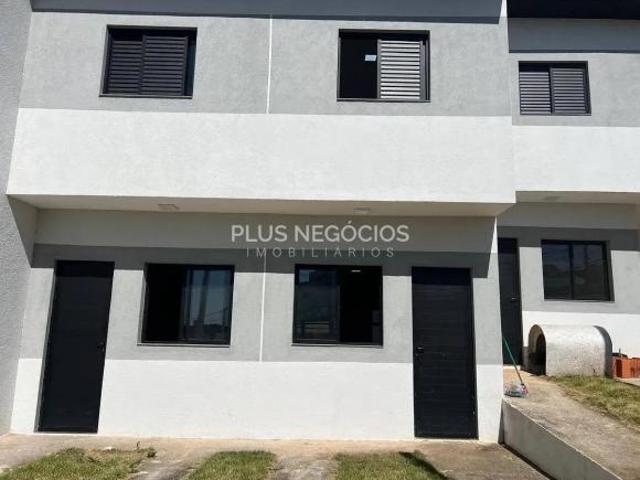 Sobrado novo à venda Jardim Piazza di Roma 2 Dormitórios Quintal Sorocaba, SP