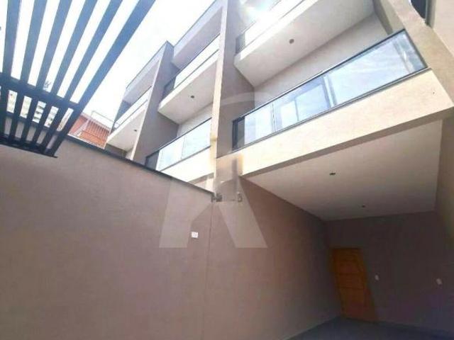 Sobrado Novo à venda na Santa Teresinha