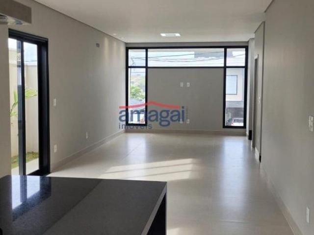 Sobrado novo à venda no Urbanova com 4 quartos, 4 suites São José dos Campos