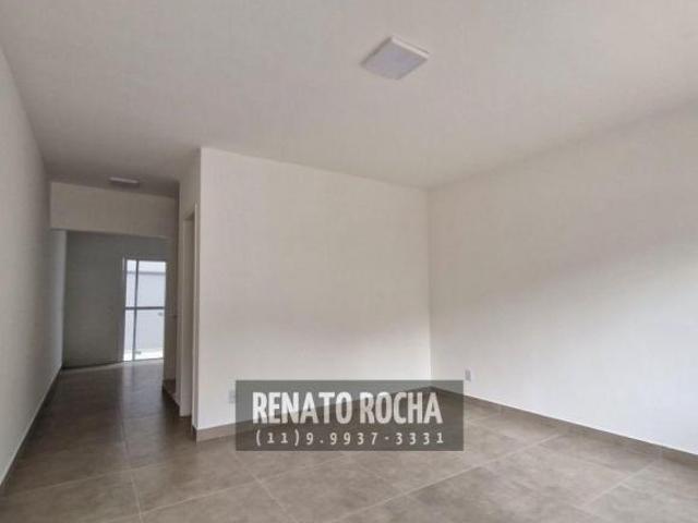 Sobrado novo à venda no Butantã, com 2 suítes e 1 vaga de garagem