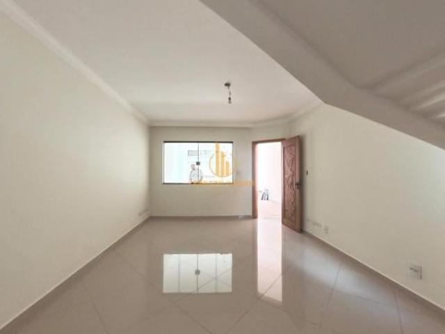 Sobrado novo à Venda no Jardim Bela Vista, Santo André, 166m², 3 Suítes, 4 vagas