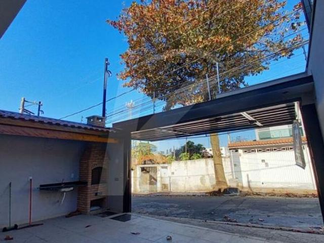 Sobrado Novo á Venda próximo Metrô Tucuruvi, com 3 dormitórios e 3 vagas