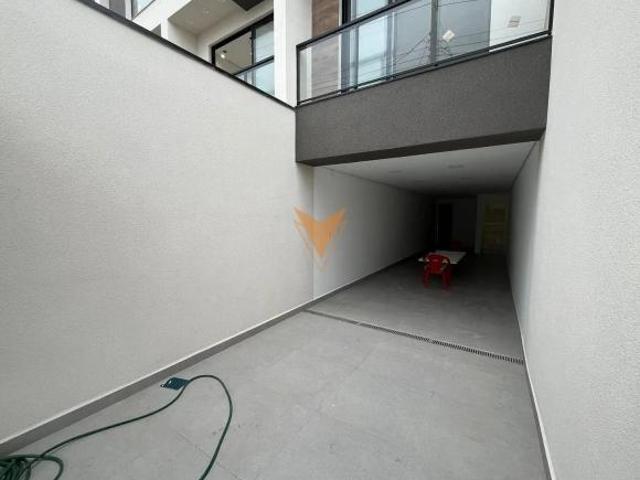 Sobrado Novo à venda próximo à Marginal Tietê 3 suítes, 4 vagas e 160m²