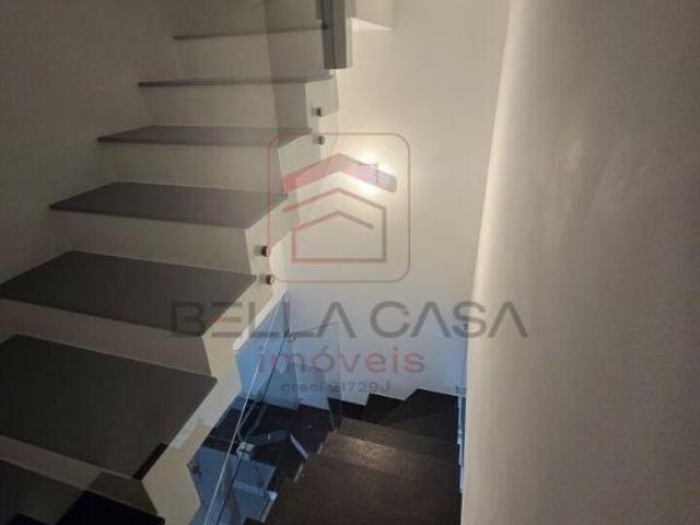 Sobrado novo ao lado Museu Ipiranga