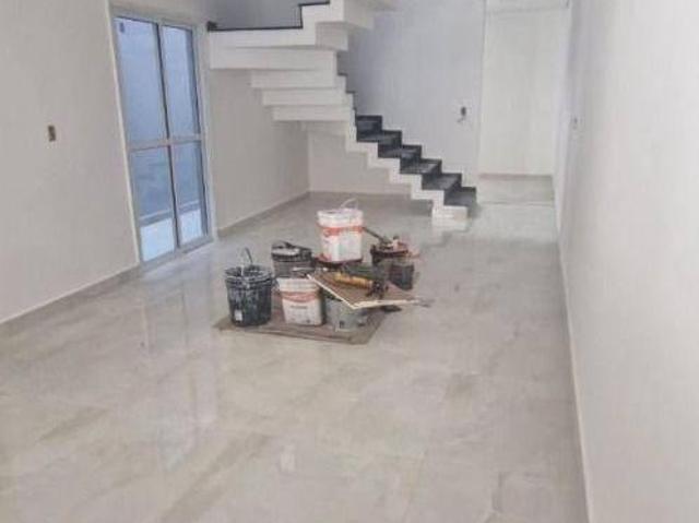 Sobrado novo de 200m², com 3 suítes, escritório, 4 vagas, á venda no Bairro Assunção São Bernardo