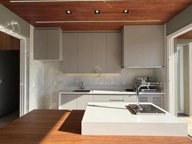SOBRADO NOVO DE ALTO PADRÃO DISPONIVEL Á VENDA NO CONDOMINIO VILLA SÃO VICENTE EM FRANCA/SP